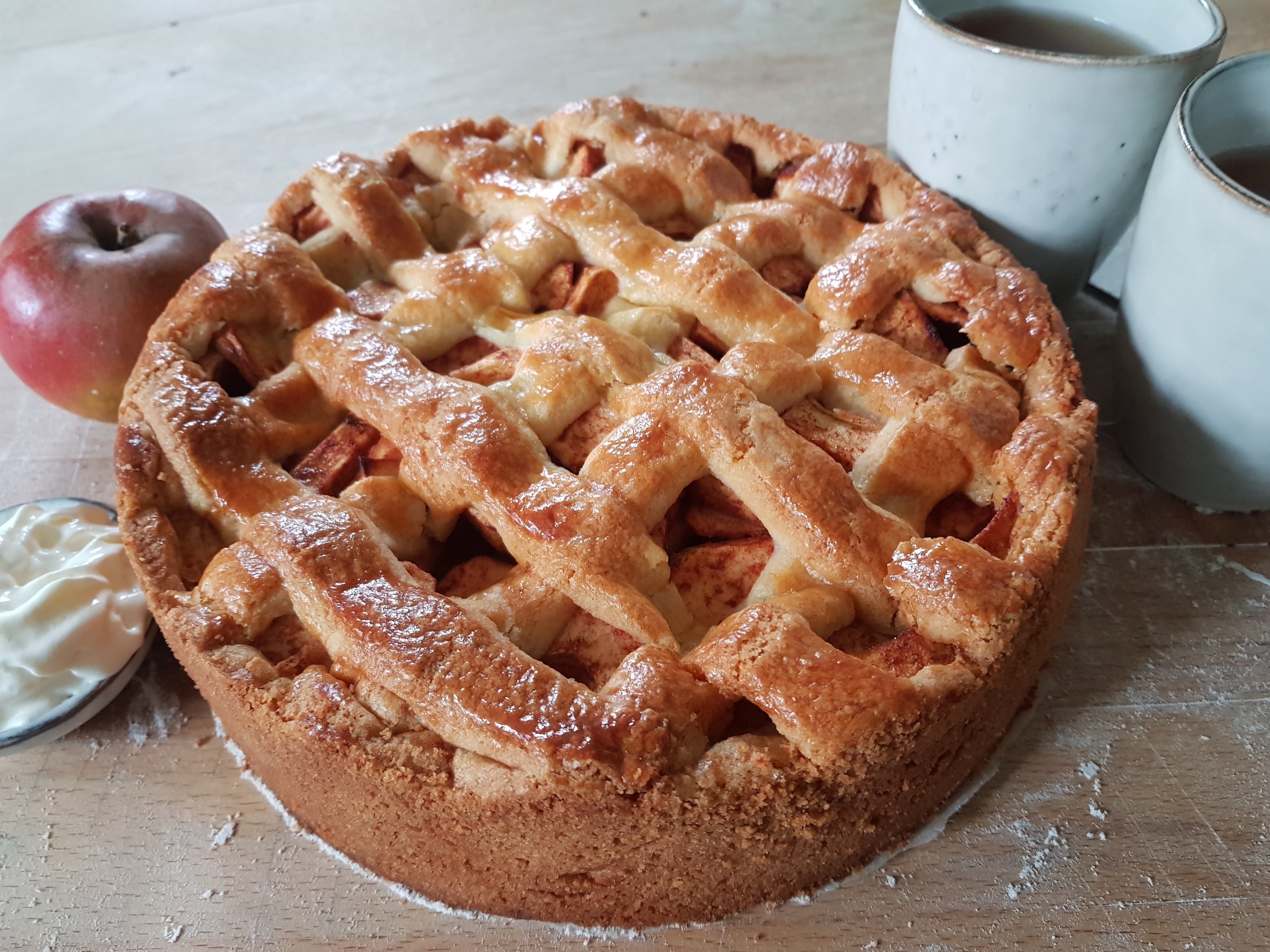 Hollandse appeltaart, zelfgebakken natuurlijk, met dit HUISvanMO recept
